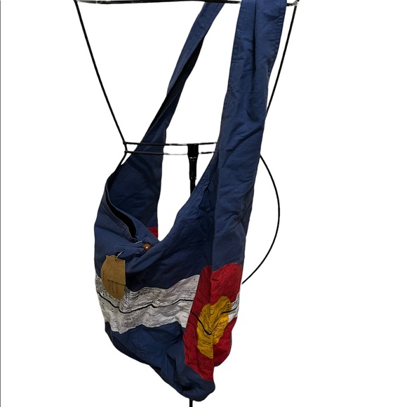 Colorado | Bags | New With Tag Reversible Colorado Crossbody | Poshmark